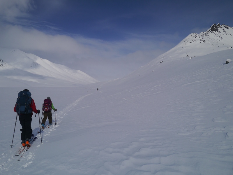 Talus Lake | Hiking, skiing, and snowshoeing trails in the Yukon ...